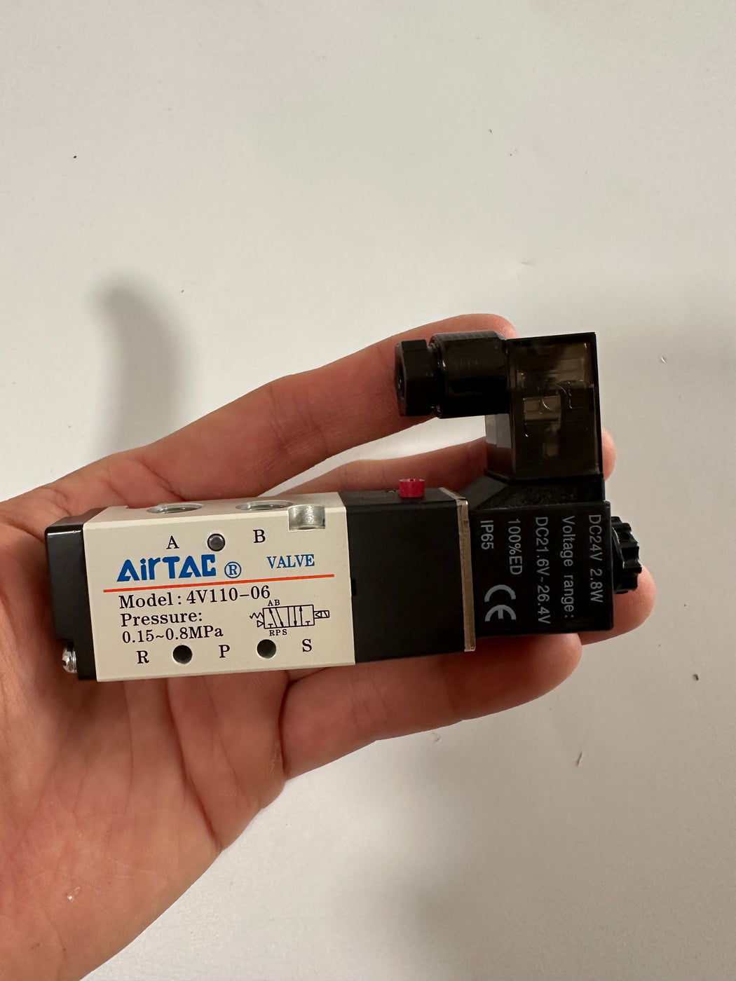 Airtac 4V110-06: Solenoid Air Valve - 4V11006B