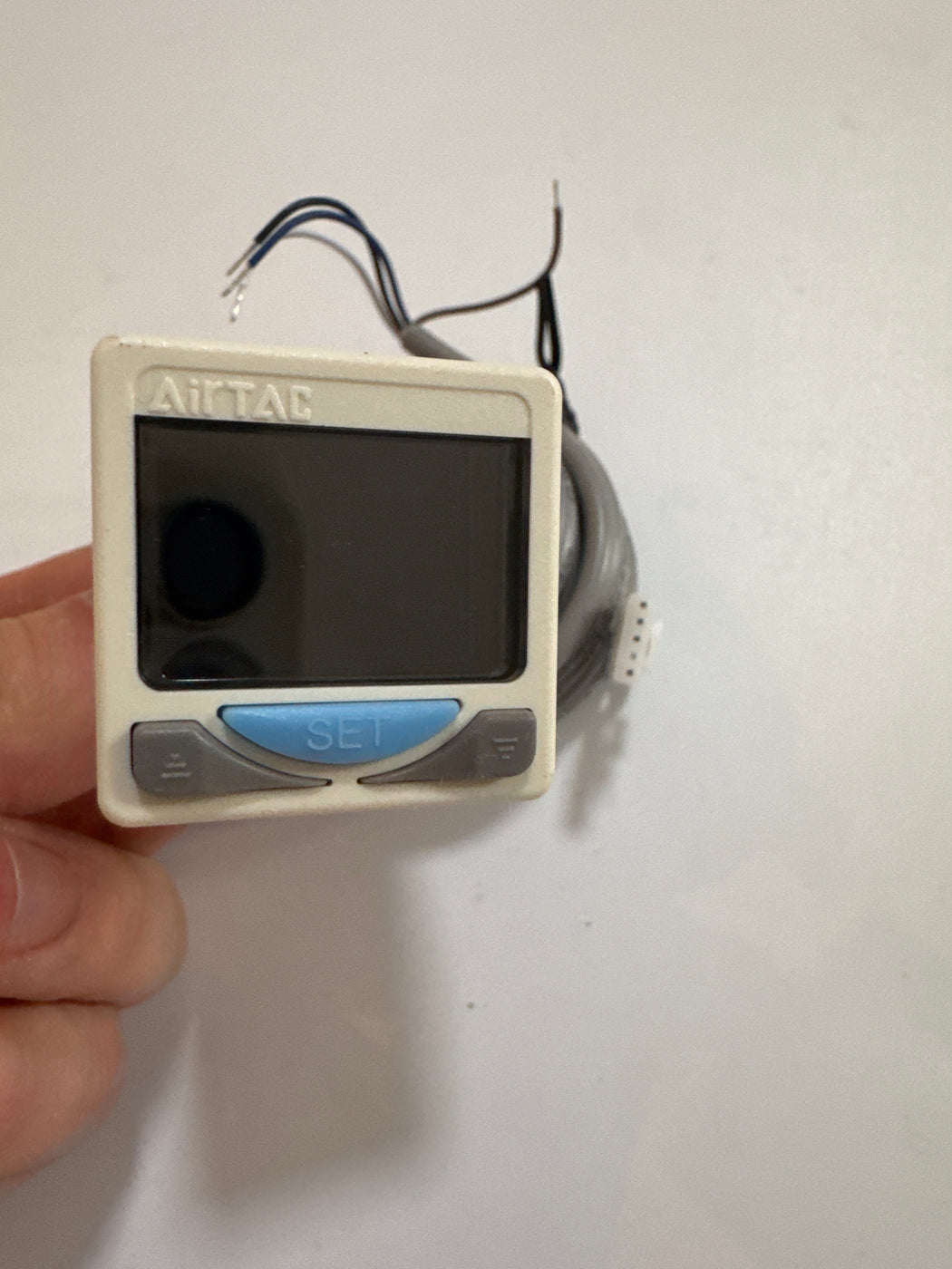 Airtac DPS-N1: Digital display pressure sensor - DPSN1-10020