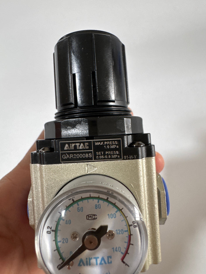 Airtac GAR200: Air Pressure Regulator - GAR20008S